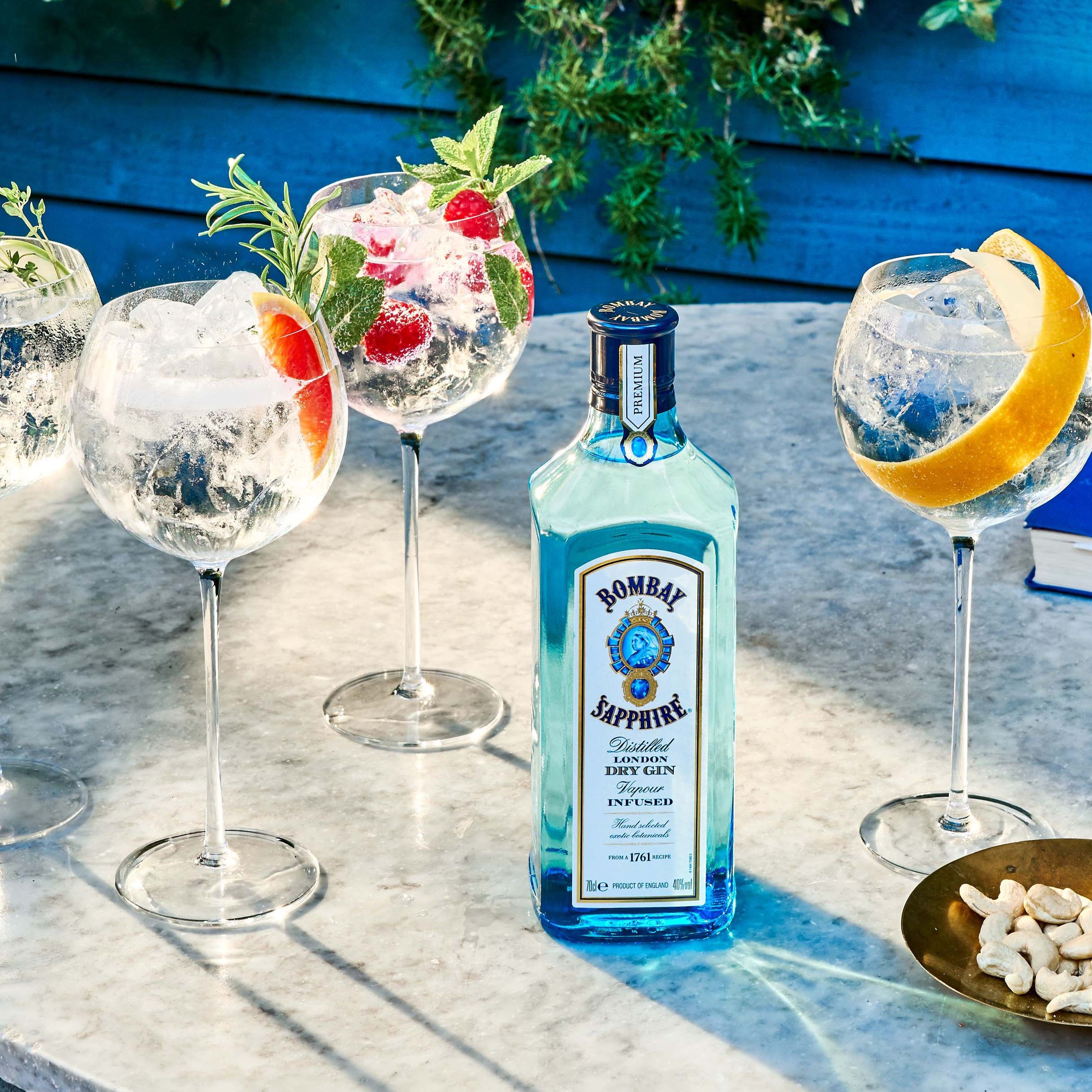 Bombay Sapphire Gin ABV 40% 700ml — The Liquor Shop Singapore